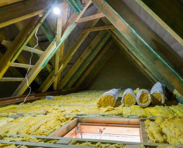 Can You Put Loft Insulation Over Pipes?