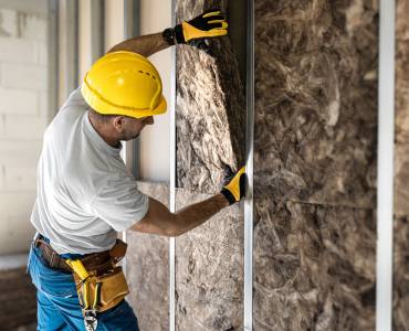 Heat and noise insulation material store