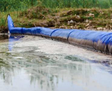 How Do Chemical Spills Affect The Environment?