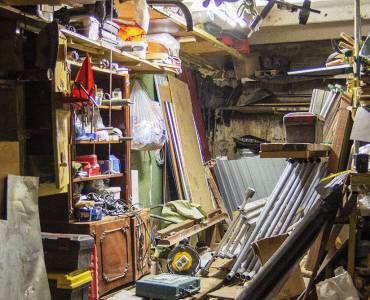 How To Declutter A Hoarder's House