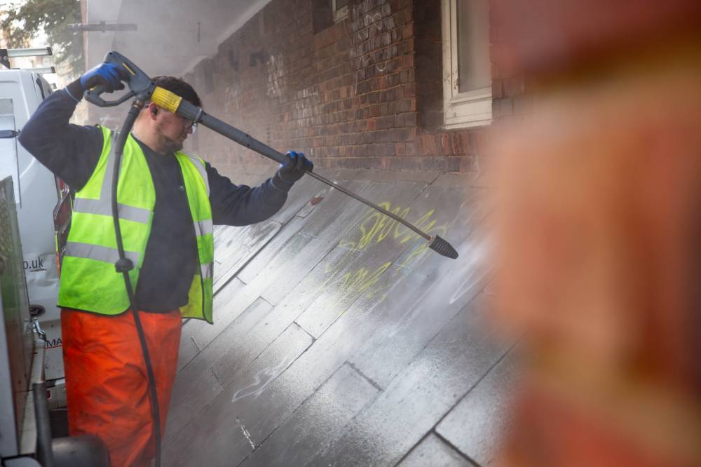 ICE Cleaning Signs Graffiti Removal Contract With Southwark Council